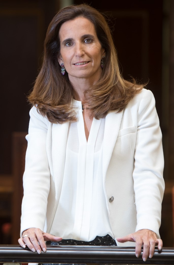 Inês Oom de Sousa: «O Santander estabel... | Revista Líder