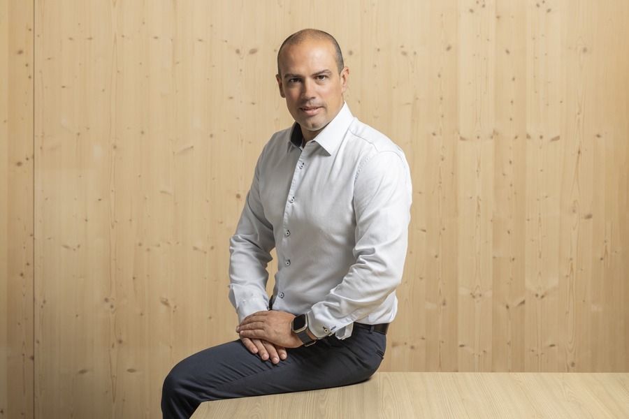 «Não podemos pensar que o tijolo é o último grito da tecnologia na ...